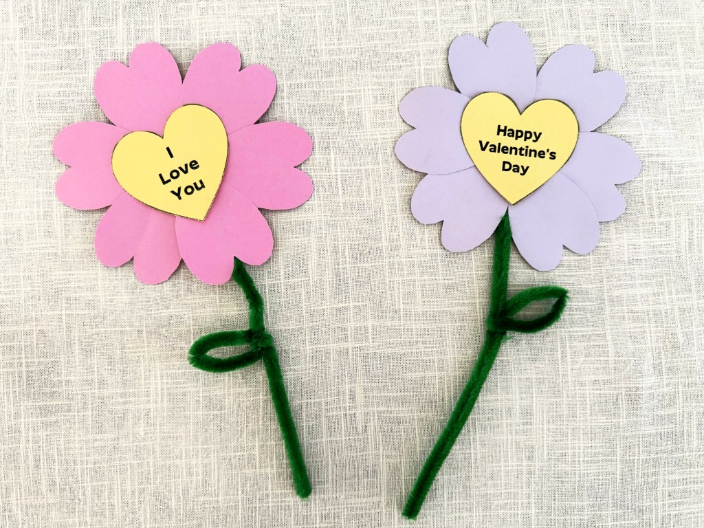 Simple Valentine’s Day Printable Craft - inlovewithlearning.com